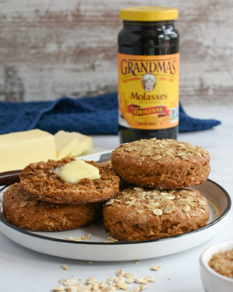 Oatmeal Biscuits - Grandma's® Molasses