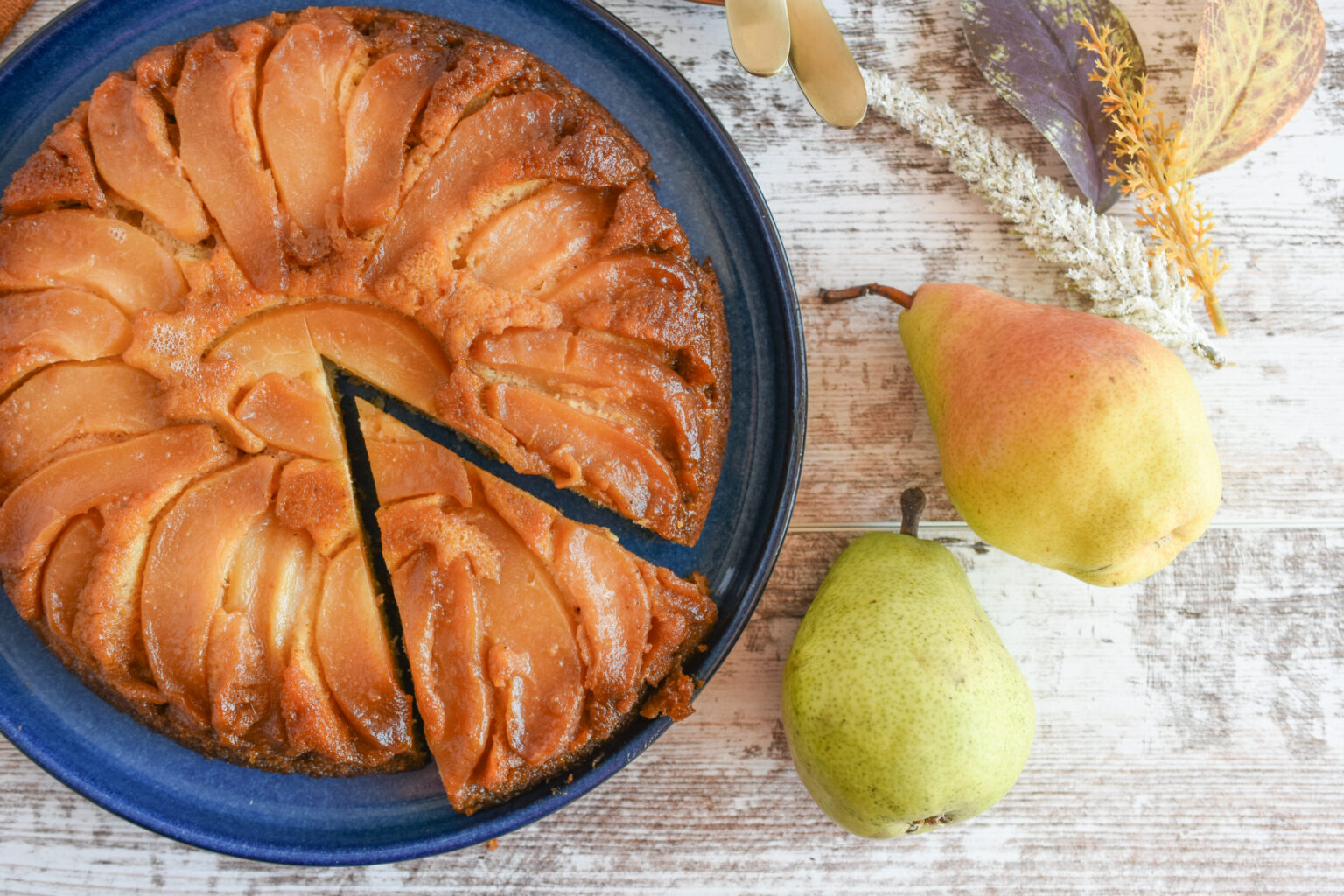 Golden Pear Cake - Grandma's® Molasses